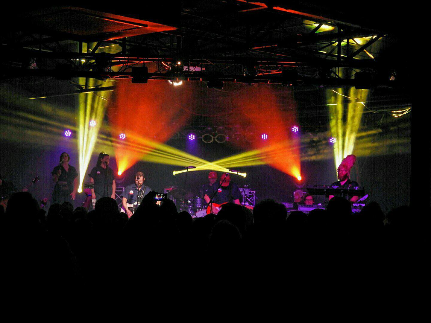 Pinky live - The BoZone